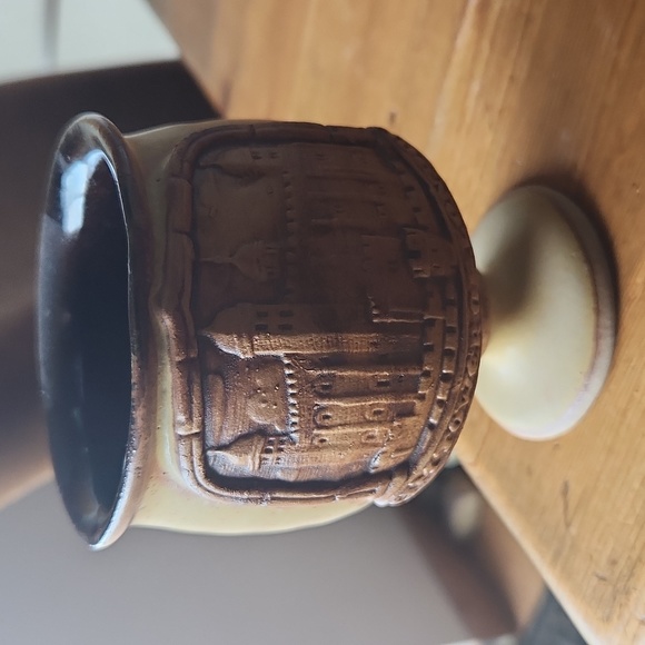Stonebridge Pottery | Accents | Stonebridge Pottery Stoneware Yellow ...